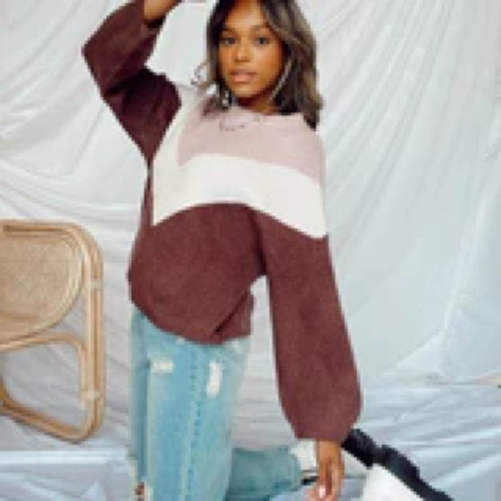 Purple Tri Color Sweater From Vestique Size Small - Gem